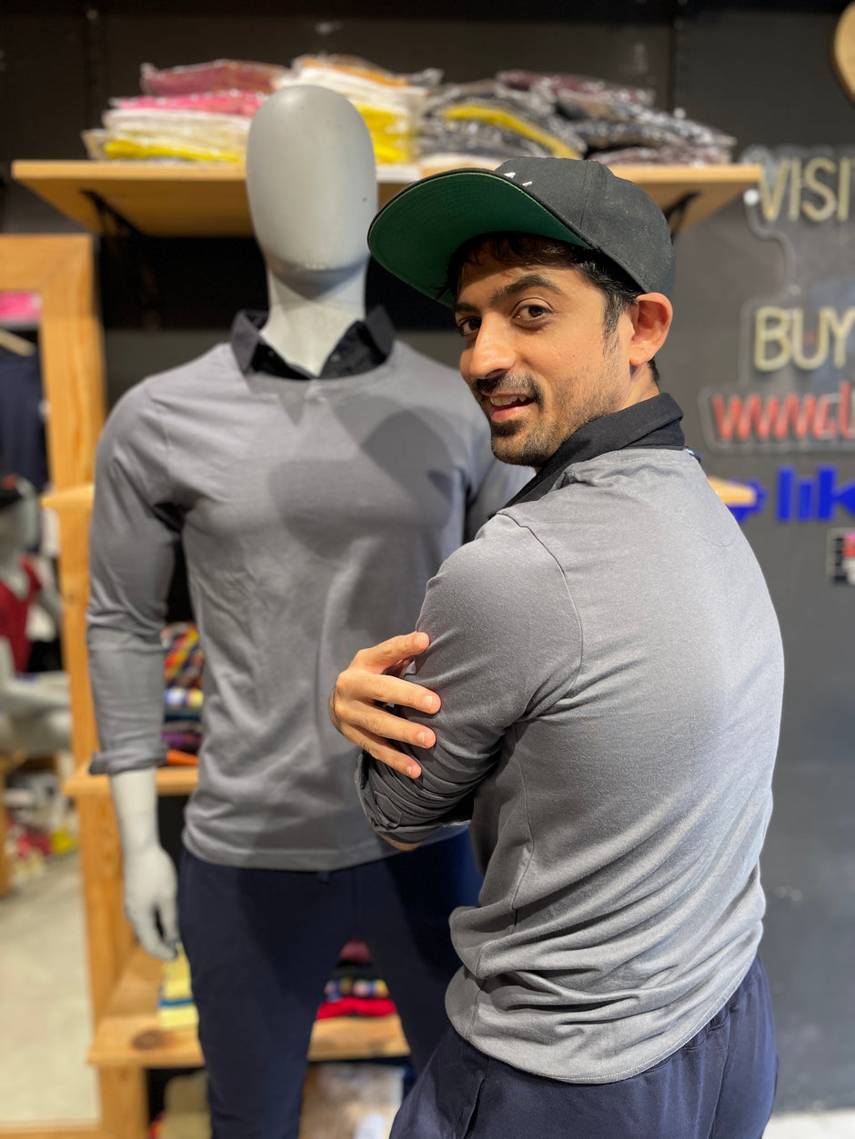 Pull Over Type Collar Tshirts – Likera