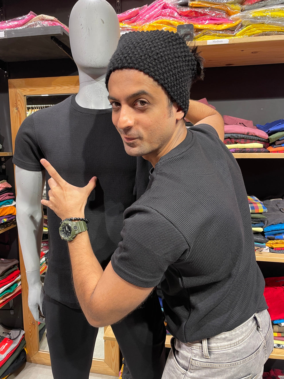 Black Waffle Basic Tee – Likera